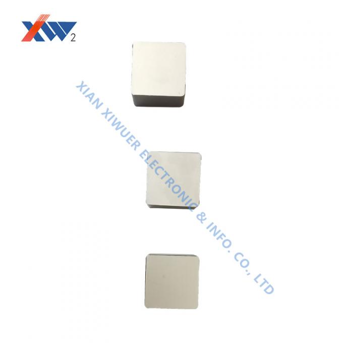 Small Ceramic Square Type Capacitor , High Corrosion Resistance ...